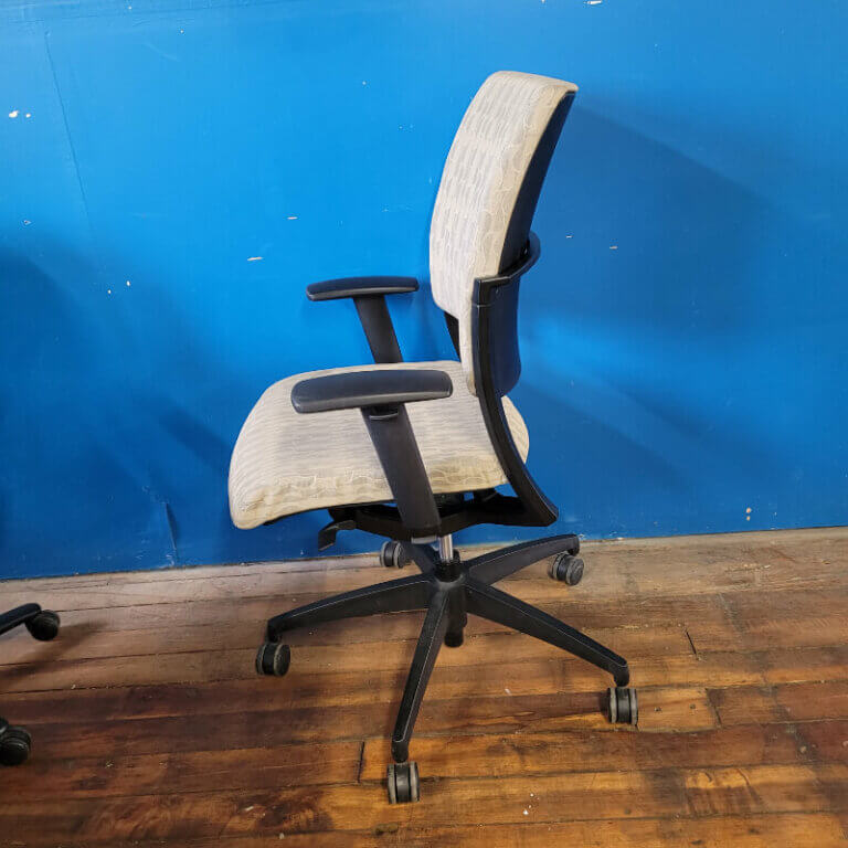 Teknion Fitz Task Chair - Festival Furniture